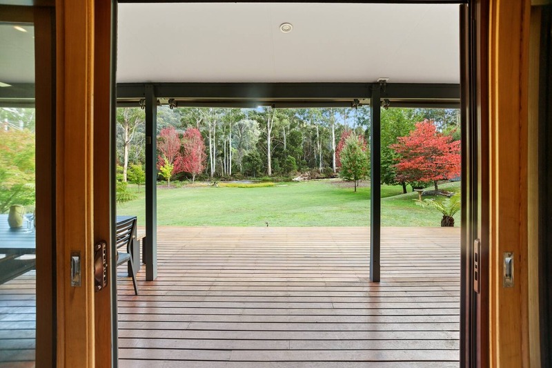 Hume House - Merrijig Accommodation - 2025 Snow Season